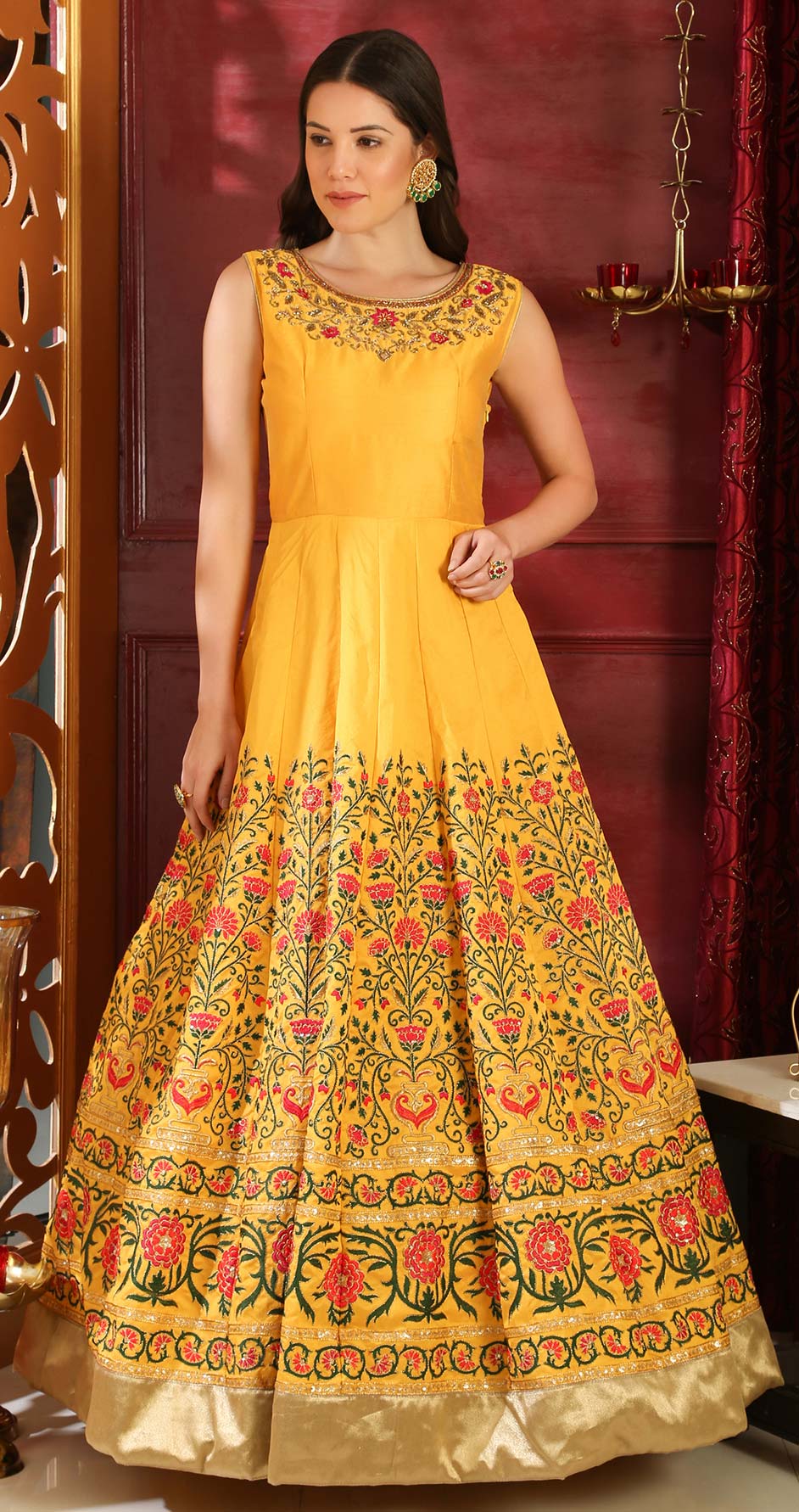 Party Wear, Reception Yellow color Silk fabric Gown : 1570873