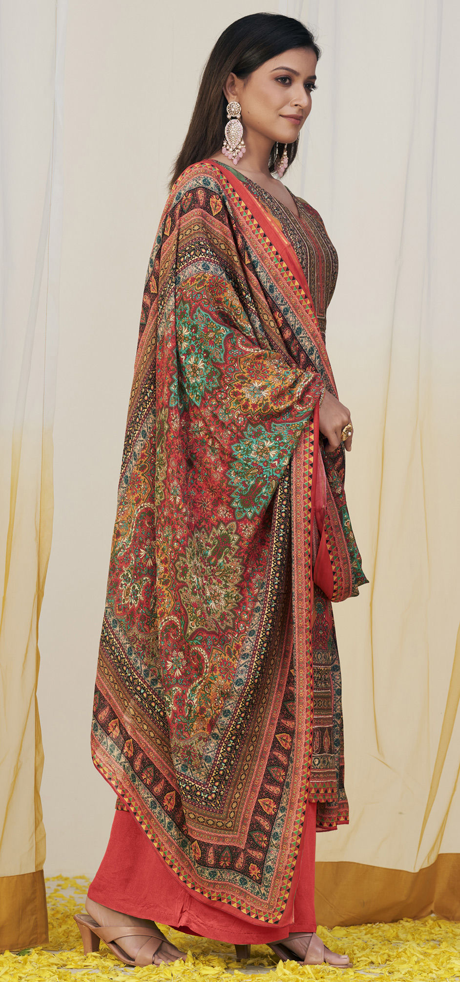 Festive, Party Wear, Reception Multicolor color Muslin fabric Salwar Kameez : 1901916