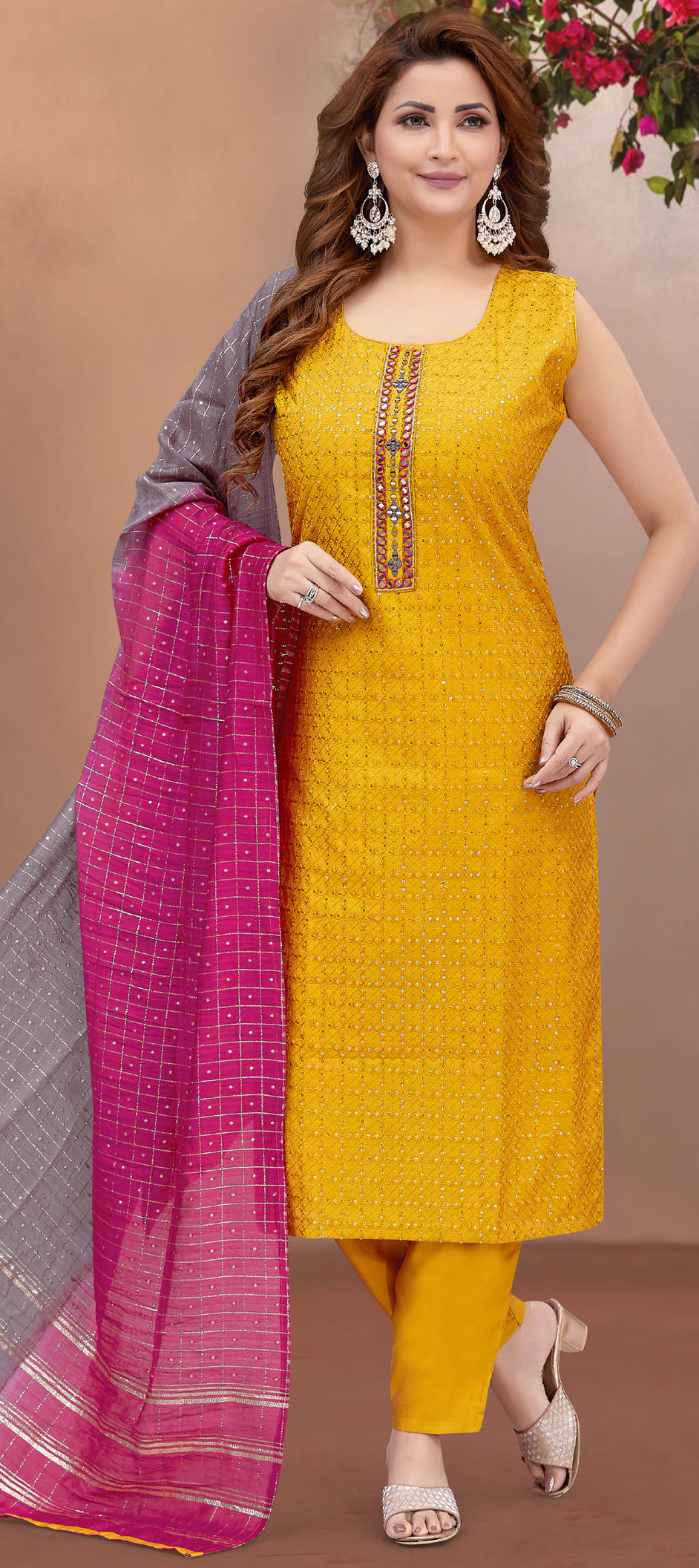 Casual Yellow color Silk fabric Salwar Kameez : 1894586