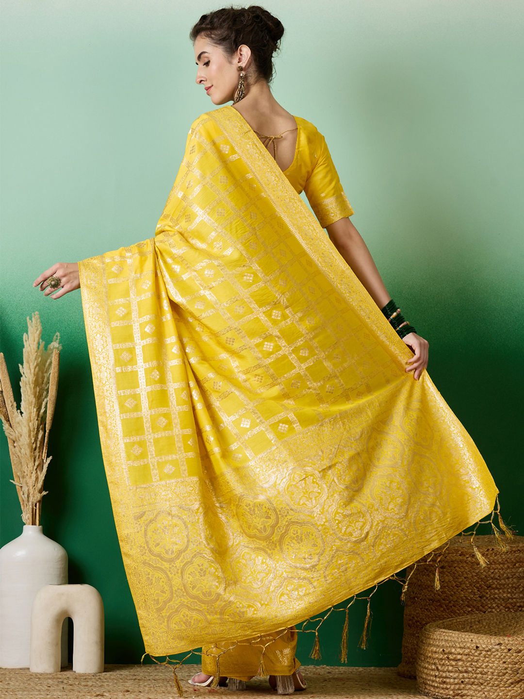 Party Wear, Traditional Yellow color Art Silk fabric Saree : 1953840