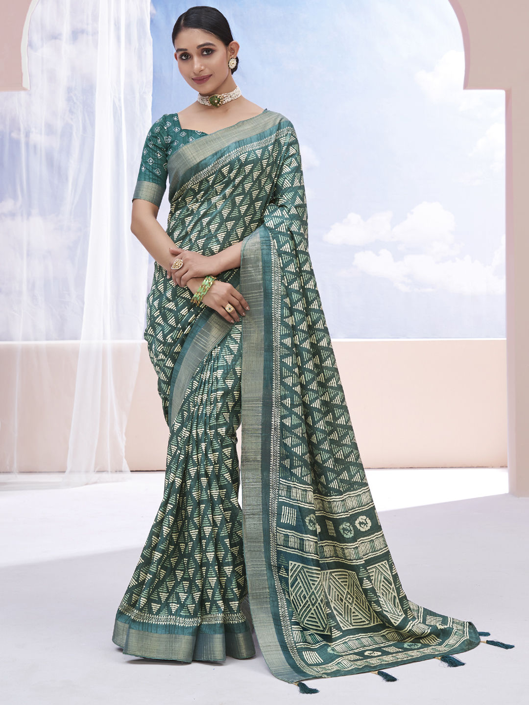 Party Wear, Traditional Green color Art Silk fabric Saree : 1955213