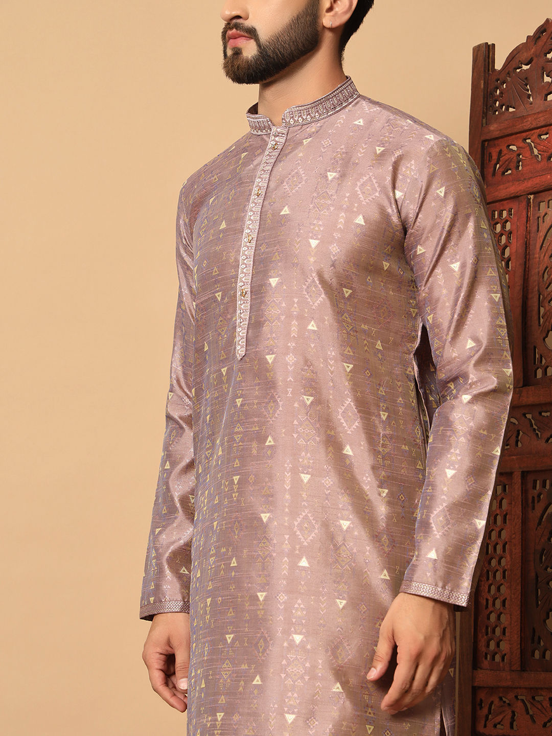 Party Wear Purple and Violet color Silk fabric Kurta Pyjamas : 1961167