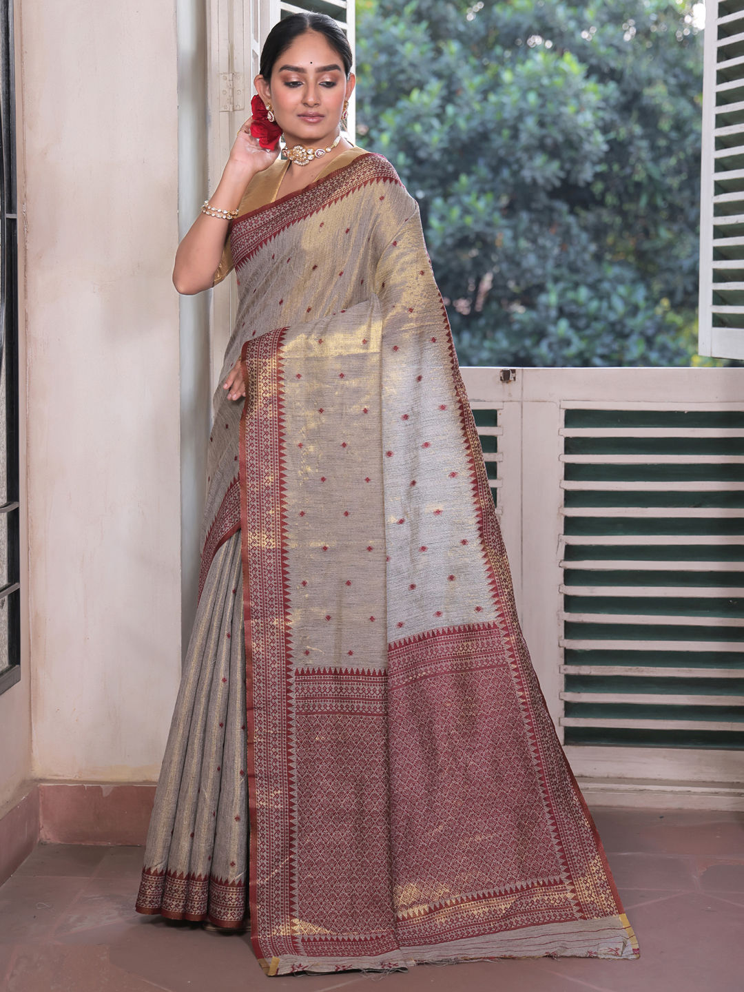 Festive, Traditional Beige and Brown color Tissue fabric Saree : 2025899