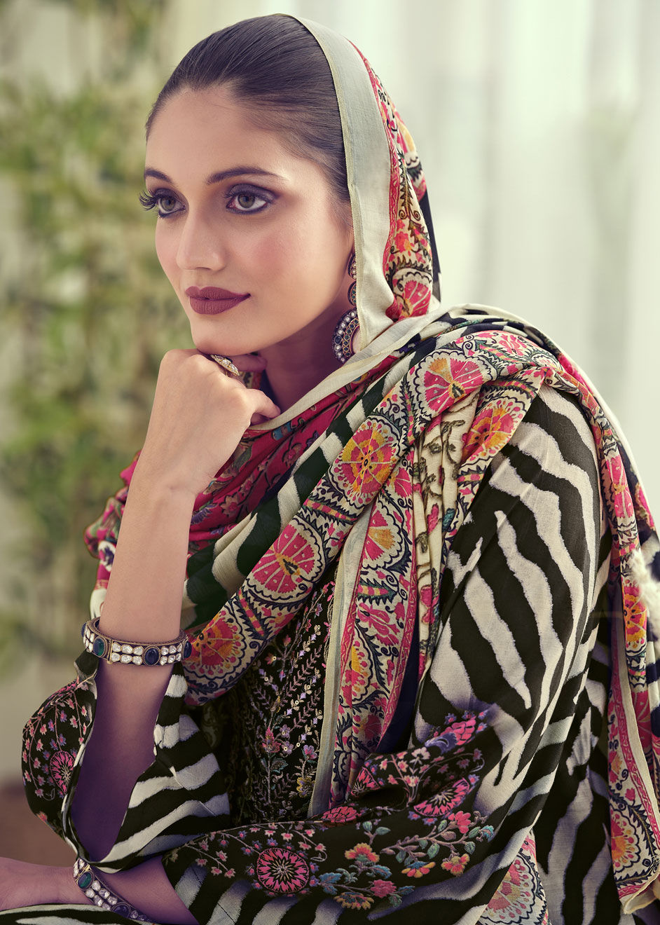 Festive, Party Wear, Reception Multicolor color Muslin fabric Salwar Kameez : 1915195