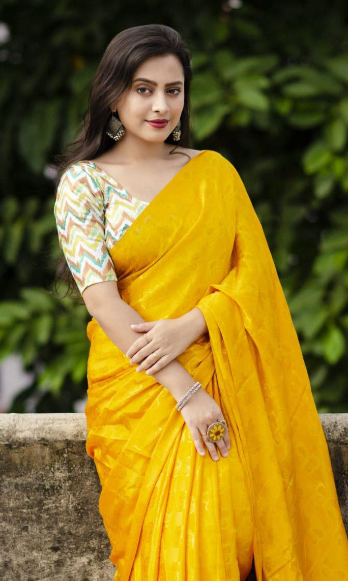 Party Wear, Traditional Yellow color Blended, Silk fabric Saree : 1938538