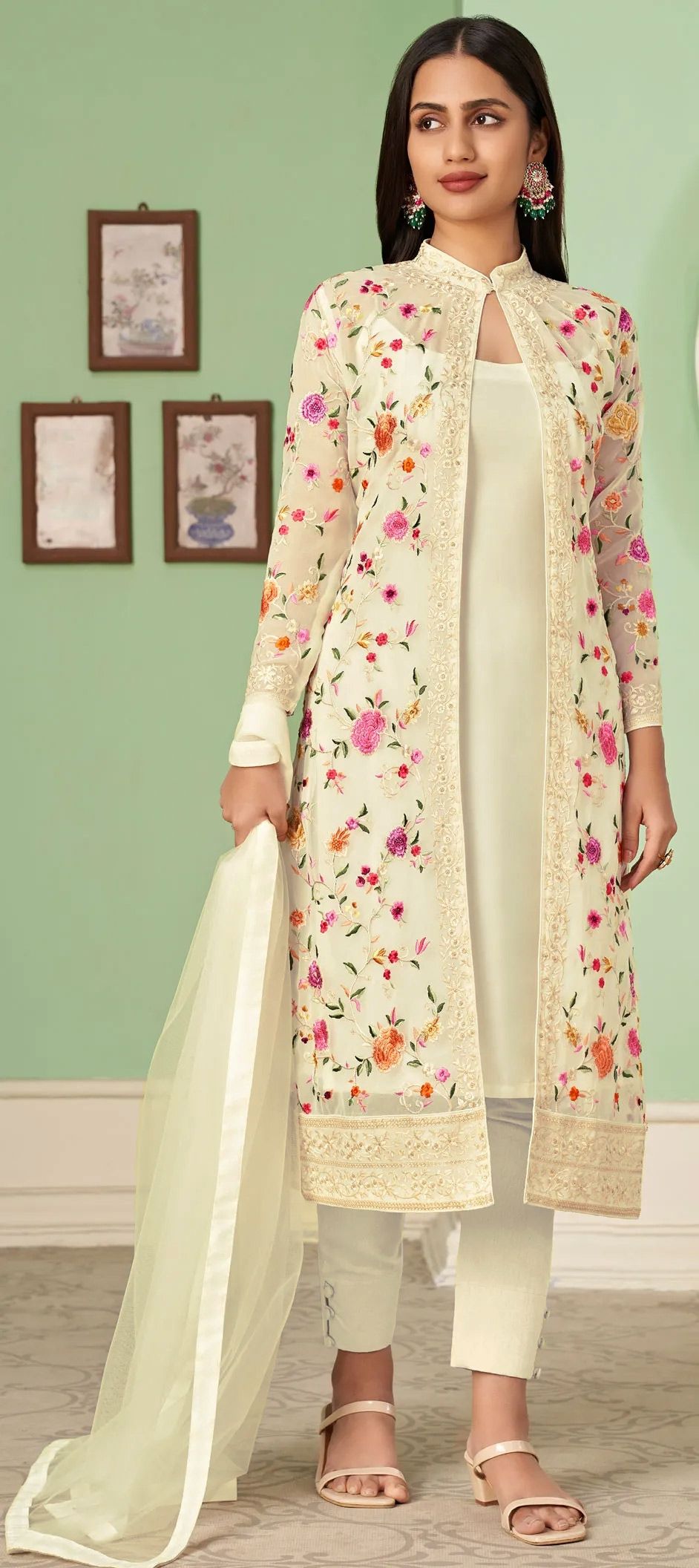 Party Wear White and Off White color Georgette fabric Salwar Kameez ...