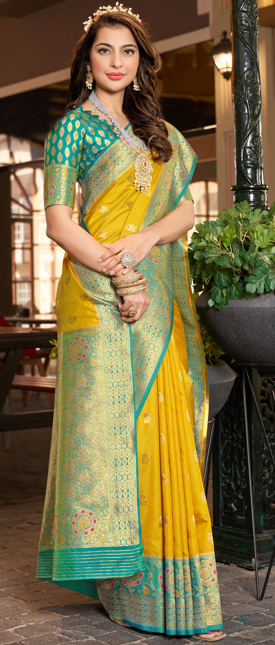 Reception, Traditional, Wedding Yellow color Silk fabric Saree : 1899986